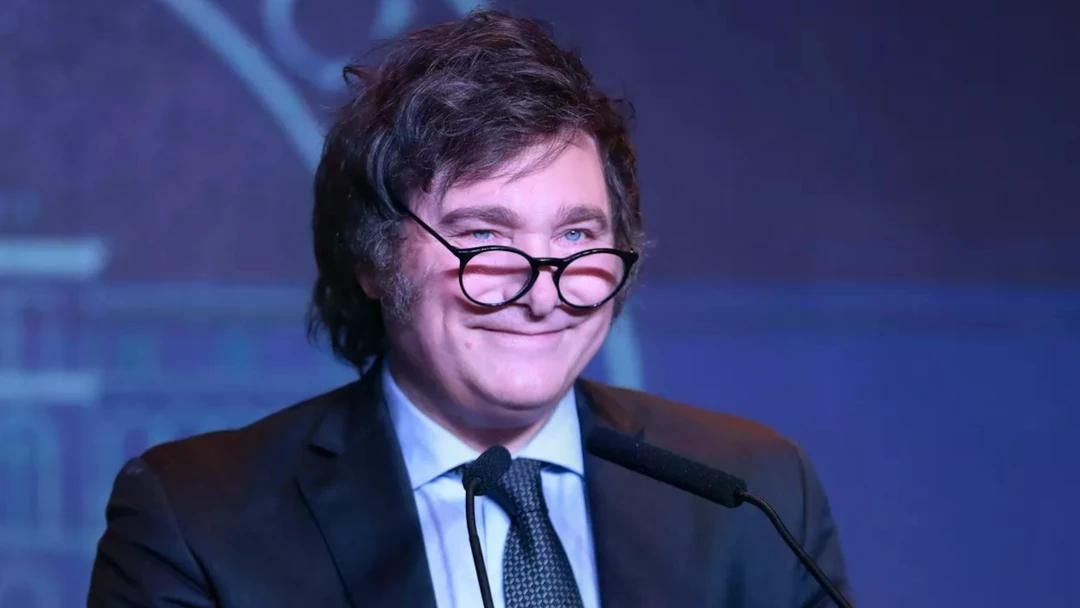 iProUP en LinkedIn: Javier Milei sorteo su último sueldo como diputado ... iProUP en LinkedIn: Javier Milei sorteo su último sueldo como diputado ...