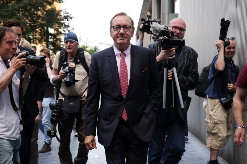 Daily Maverick on LinkedIn: Tearful Kevin Spacey 'humbled' by acquittal ... Daily Maverick on LinkedIn: Tearful Kevin Spacey 'humbled' by acquittal ...