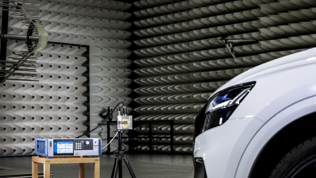 Rohde & Schwarz on LinkedIn: The radio key doesn't work, the garage ... Rohde & Schwarz on LinkedIn: The radio key doesn't work, the garage ...
