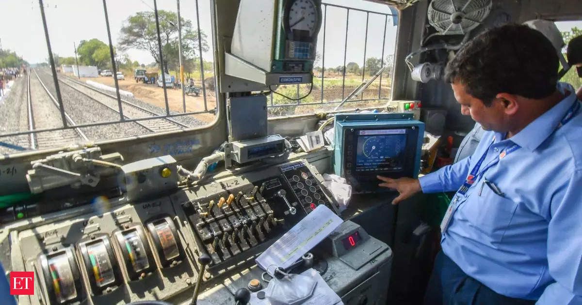 The Economic Times on LinkedIn: Railways successfully tests high-speed ... The Economic Times on LinkedIn: Railways successfully tests high-speed ...