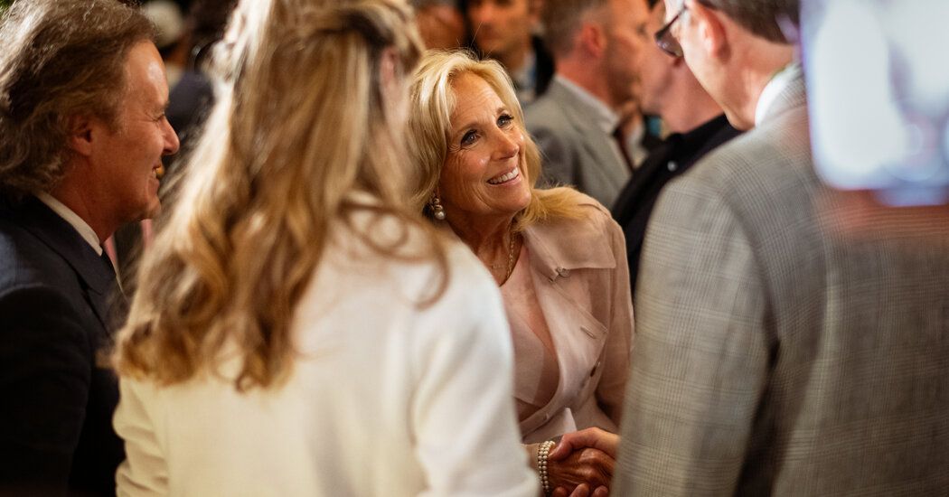 MediaSignage, Inc. on LinkedIn: Jill Biden, Jessica Chastain and Nick ... MediaSignage, Inc. on LinkedIn: Jill Biden, Jessica Chastain and Nick ...