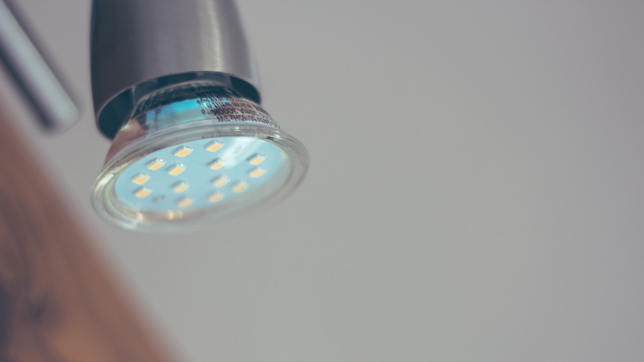 Should we prioritise energy efficiency over health? Should we prioritise energy efficiency over health?