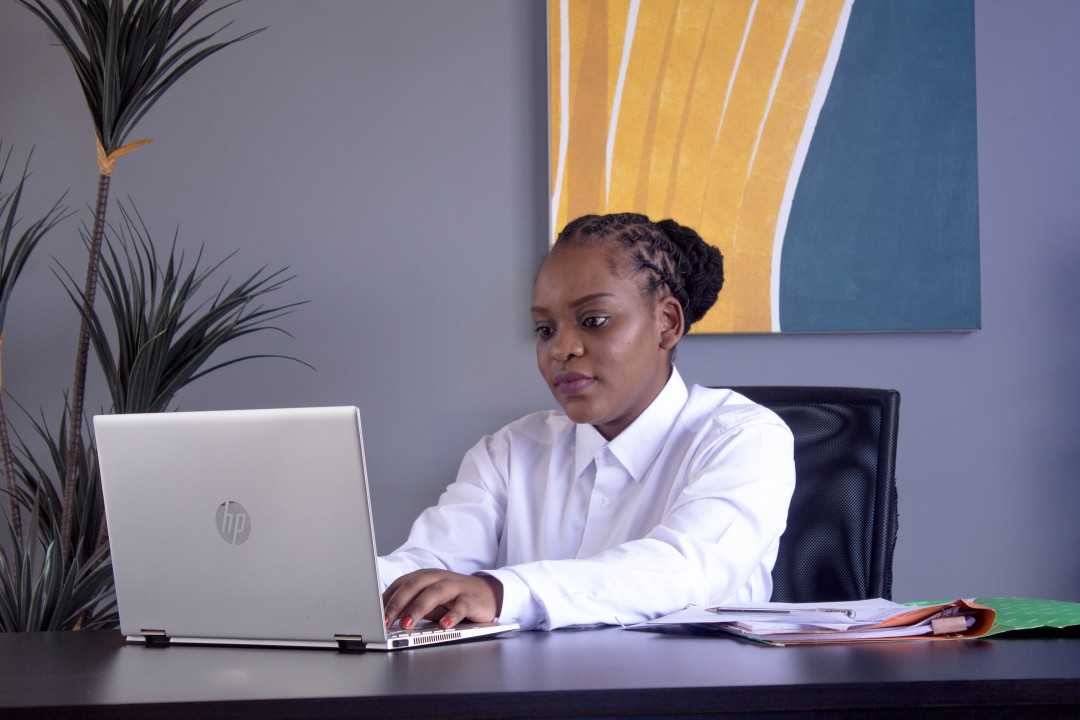 REASONS WHY SMALL BUSINESSES NEED A LAWYER. REASONS WHY SMALL BUSINESSES NEED A LAWYER.
