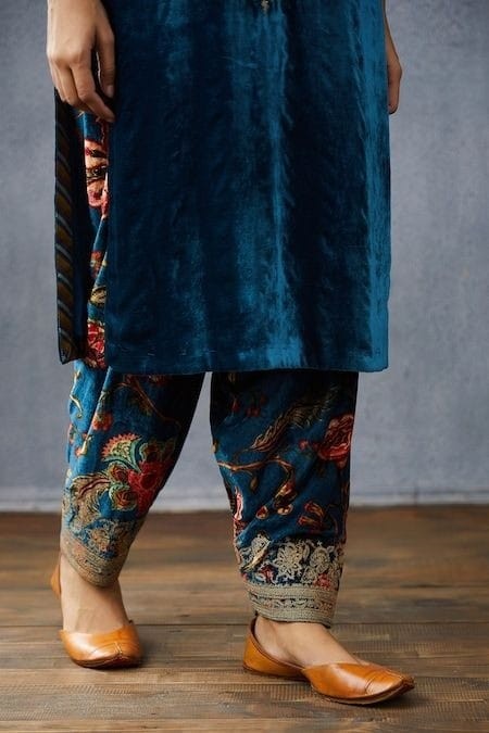 Extravagance of Makhmal Fabric Extravagance of Makhmal Fabric