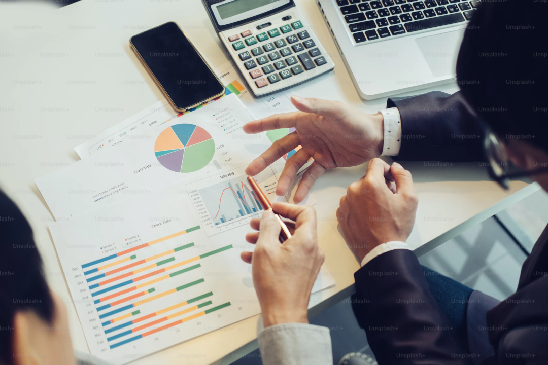 Unlocking Business Success: The ROI of User Experience (UX) Unlocking Business Success: The ROI of User Experience (UX)