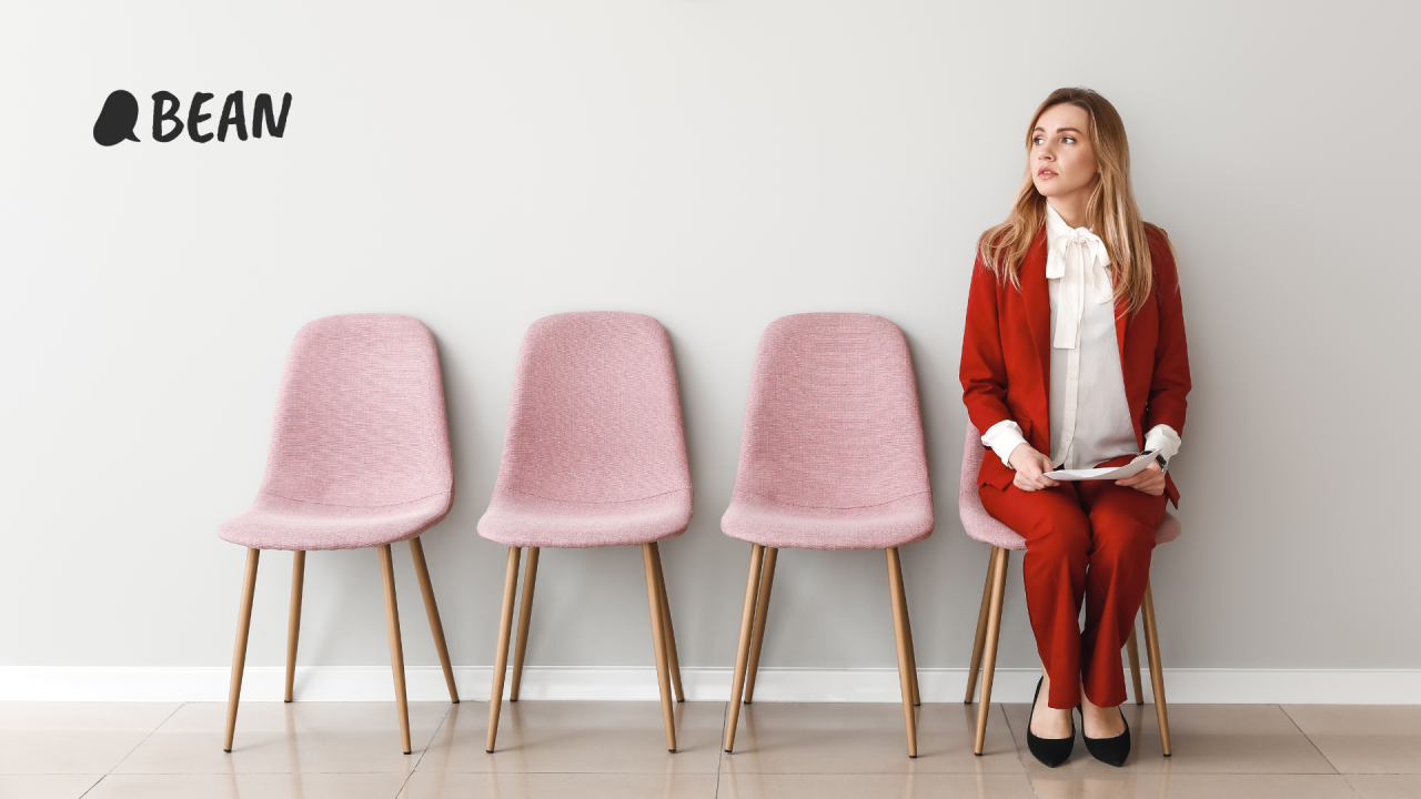 Navigating Job Interviews in English: Common Questions and Responses Navigating Job Interviews in English: Common Questions and Responses