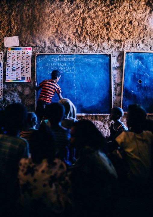 Bridging the Educational Divide in Kenya: Understanding the Achievement Gap Bridging the Educational Divide in Kenya: Understanding the Achievement Gap