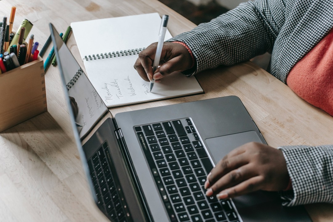 Growing your Audience on LinkedIn Growing your Audience on LinkedIn