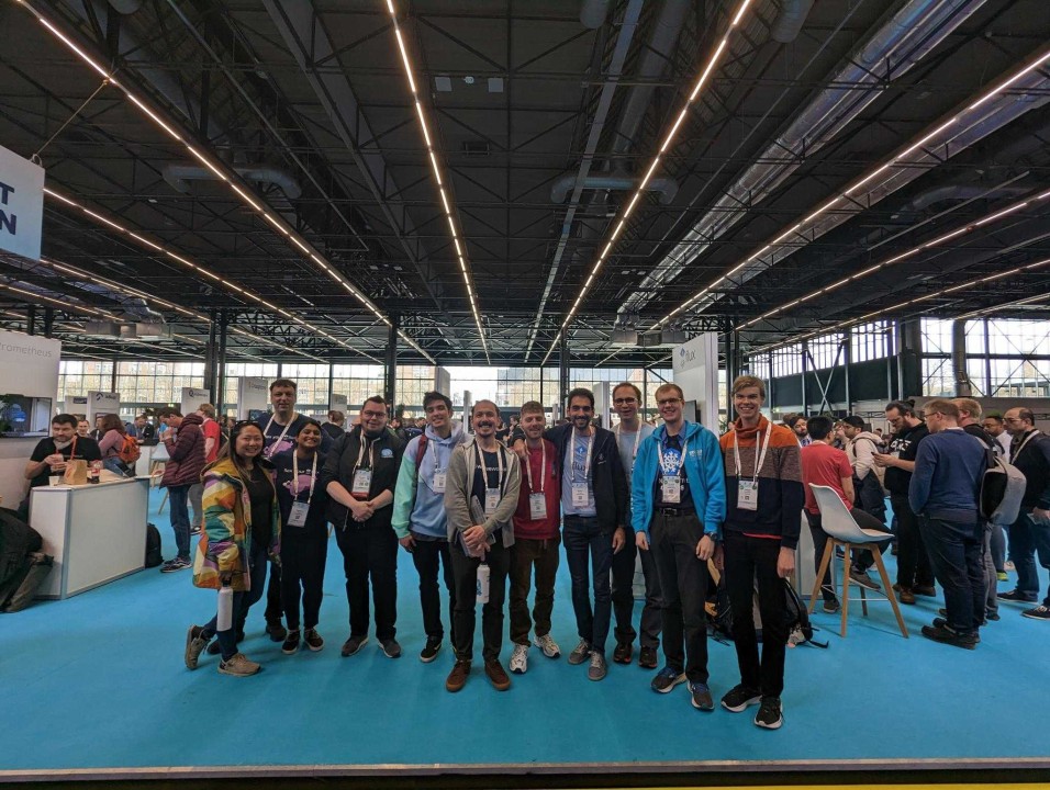 KubeCon EU 2023 Recap – GitOps Sessions on Flux with OCI, Liquid Metal ... KubeCon EU 2023 Recap – GitOps Sessions on Flux with OCI, Liquid Metal ...
