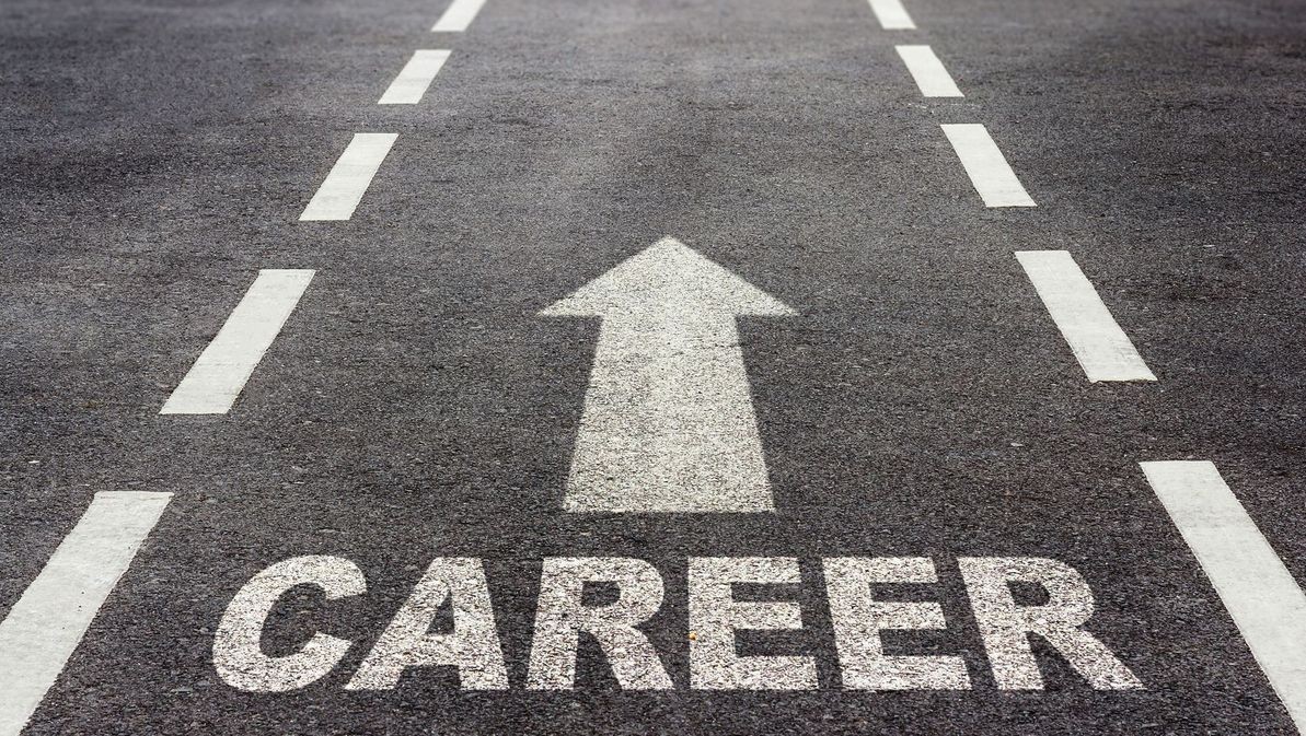 Embracing Career Pivots: The Strategic Power of Adaptability Embracing Career Pivots: The Strategic Power of Adaptability