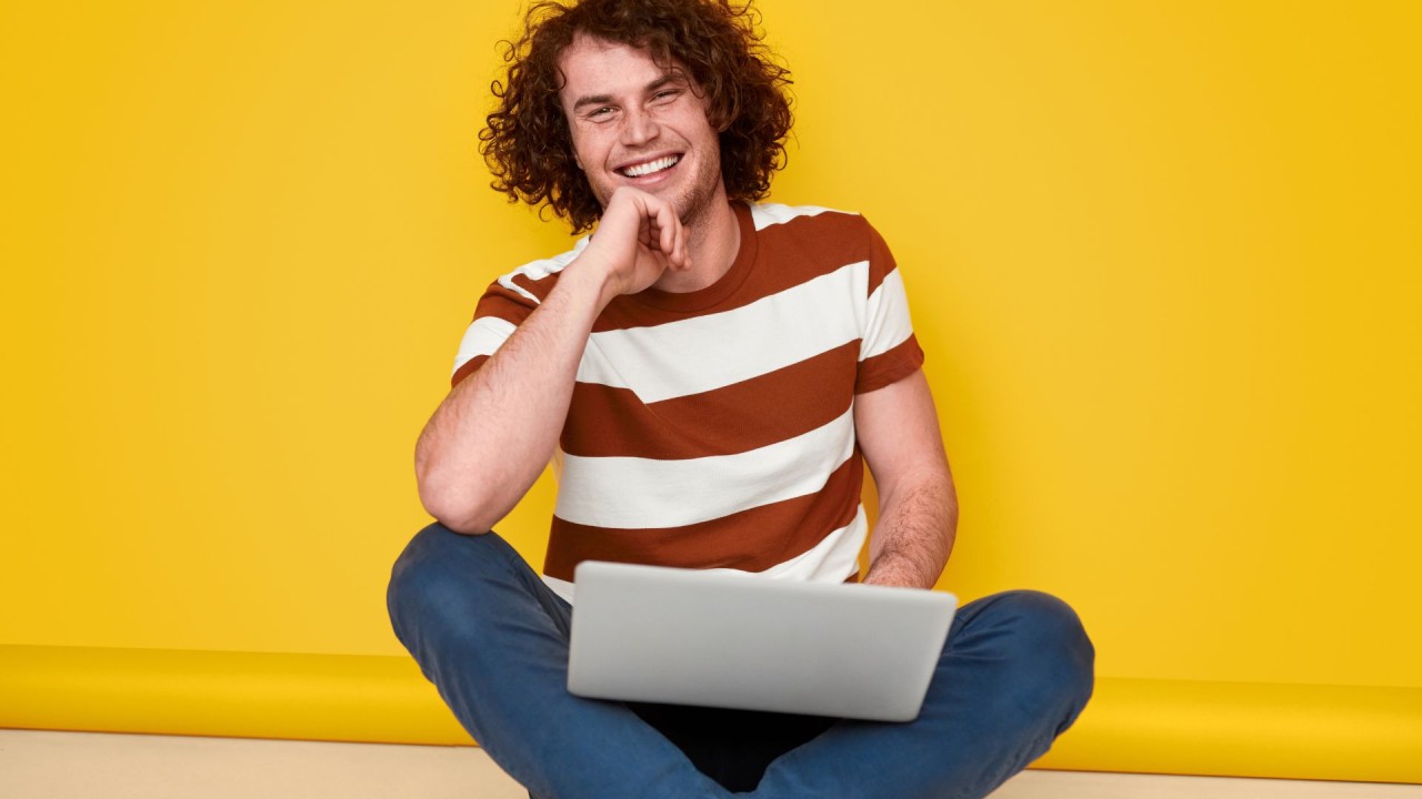 Why Hire Professional Web Developers?: Roles and Responsibilities Why Hire Professional Web Developers?: Roles and Responsibilities