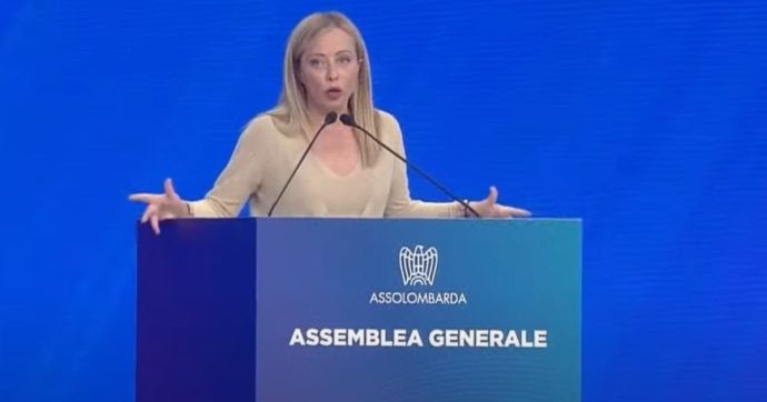 Salario minimo, dividendi al massimo: la destra corteggia Confindustria ... Salario minimo, dividendi al massimo: la destra corteggia Confindustria ...