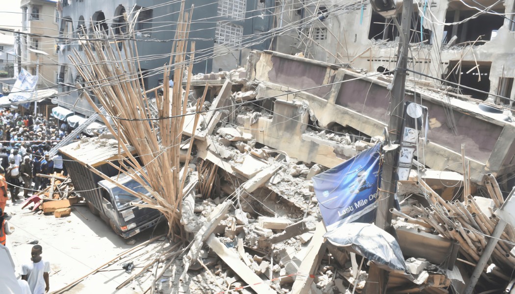 Many feared dead as storey building collapses in Lagos Island Many feared dead as storey building collapses in Lagos Island