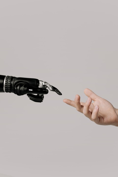 Embracing Human-AI Collaboration in Supply Chain Management Embracing Human-AI Collaboration in Supply Chain Management