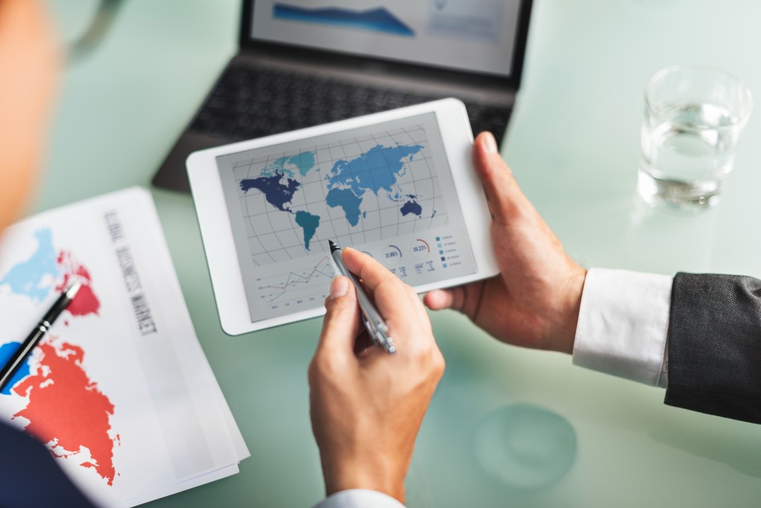 GIS Data Management: Best Practices GIS Data Management: Best Practices
