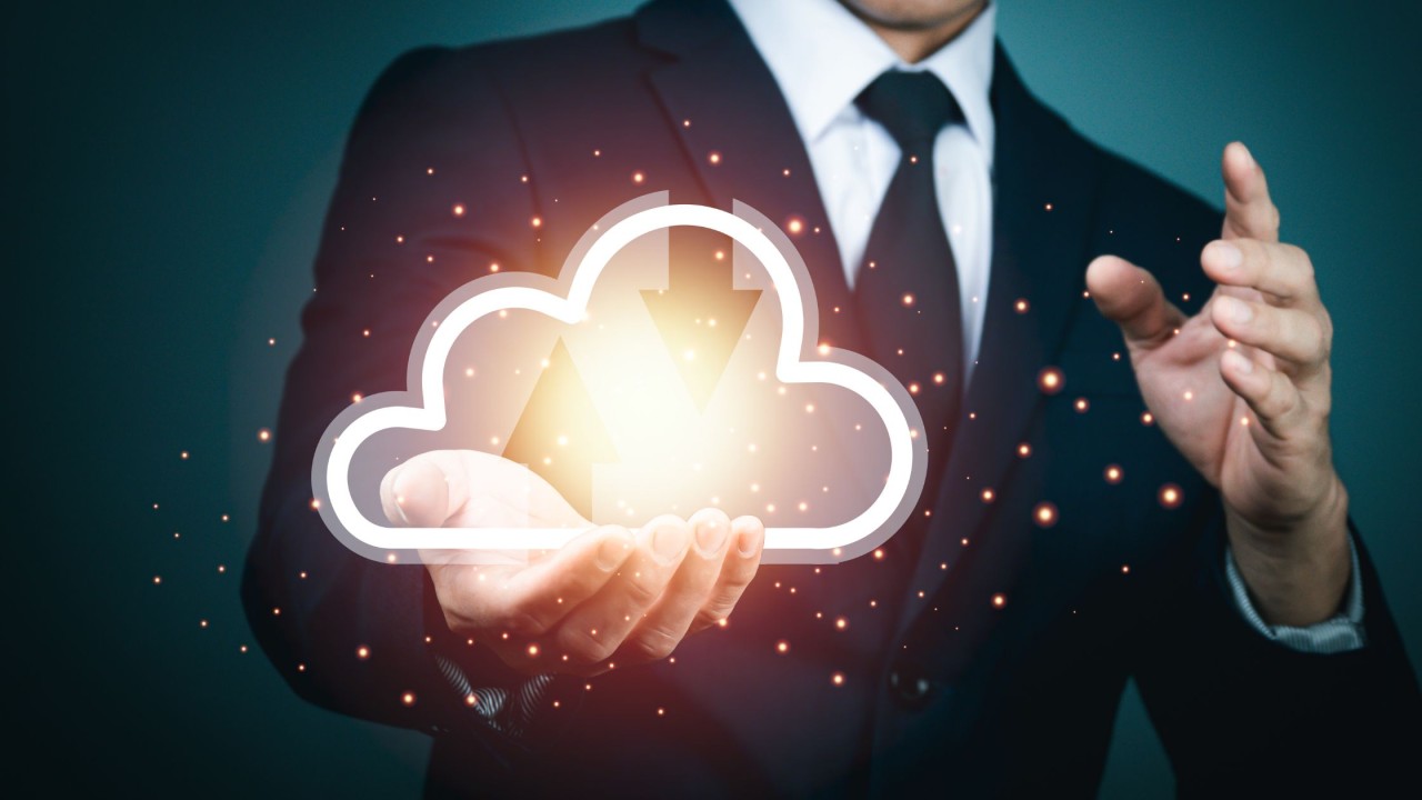 Maximizing Your Cloud Investment with AWS Services Maximizing Your Cloud Investment with AWS Services
