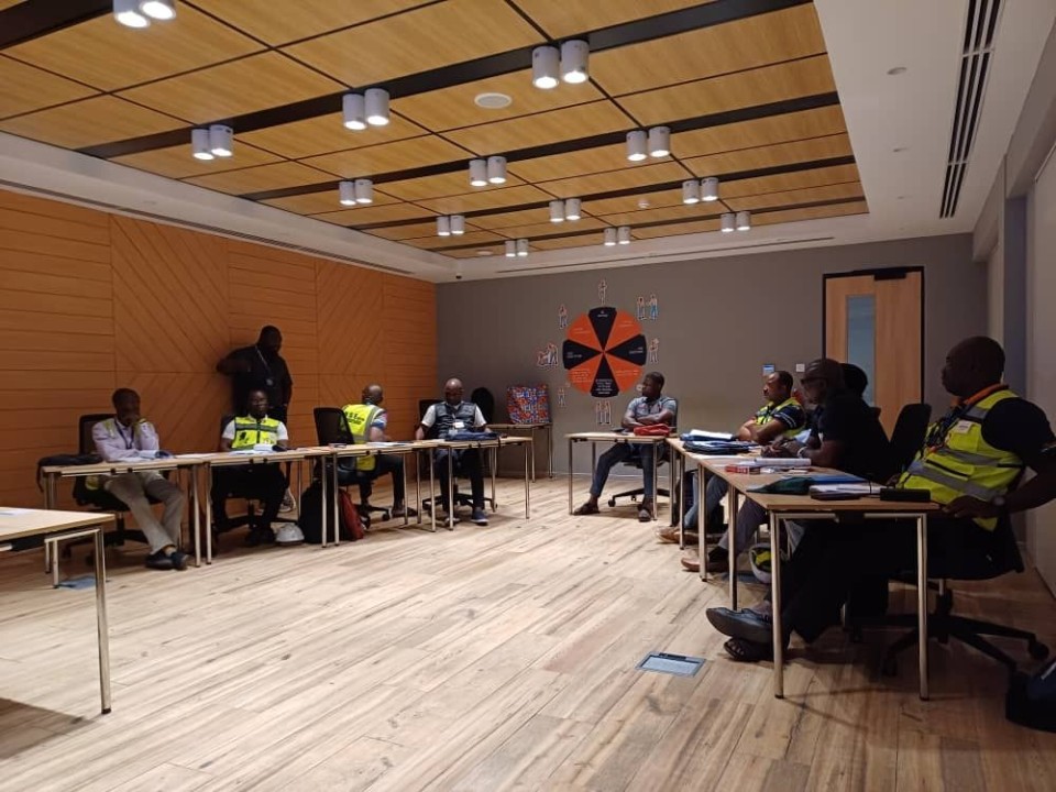 Customizing Training and Coaching Methods: Meeting the Diverse Needs of ... Customizing Training and Coaching Methods: Meeting the Diverse Needs of ...