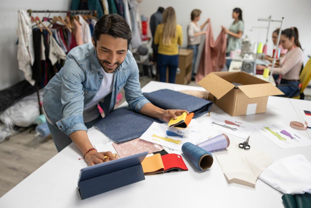 Private Label Manufacturing Guide: Navigating the World of Fashion ... Private Label Manufacturing Guide: Navigating the World of Fashion ...