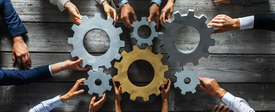 Demystifying Operating and Data Models in Revenue Strategy Demystifying Operating and Data Models in Revenue Strategy
