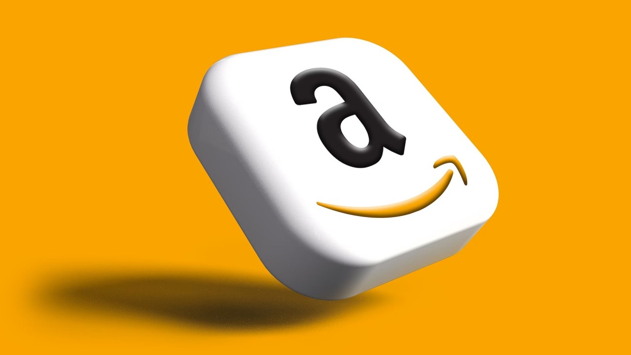 What are the key differences between Amazon USA and Amazon UK? What are the key differences between Amazon USA and Amazon UK?