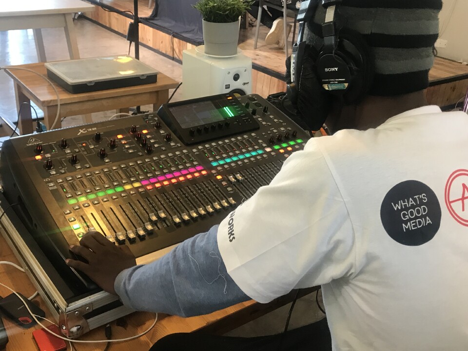 Navigating Technical Challenges in Livestreaming: Smooth Sailing for ... Navigating Technical Challenges in Livestreaming: Smooth Sailing for ...