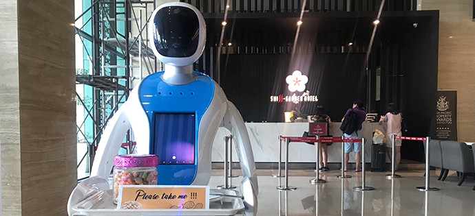 Enhancing Hospitality through Personalized Guest Experiences and Technology Enhancing Hospitality through Personalized Guest Experiences and Technology