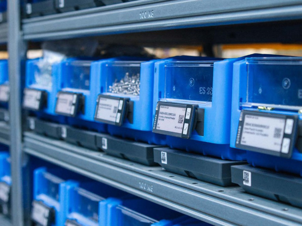 GESTIONE DEI FORNITORI Affidabile – snella – efficiente GESTIONE DEI FORNITORI Affidabile – snella – efficiente
