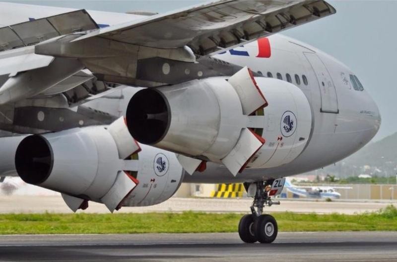 Decoding Aircraft Thrust Reversing Systems: Unveiling Safe Landing and ... Decoding Aircraft Thrust Reversing Systems: Unveiling Safe Landing and ...