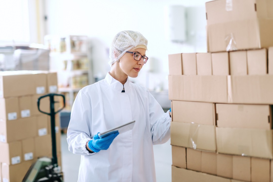 Navigating Complexities in Hospital and Medical Inventory Management Navigating Complexities in Hospital and Medical Inventory Management