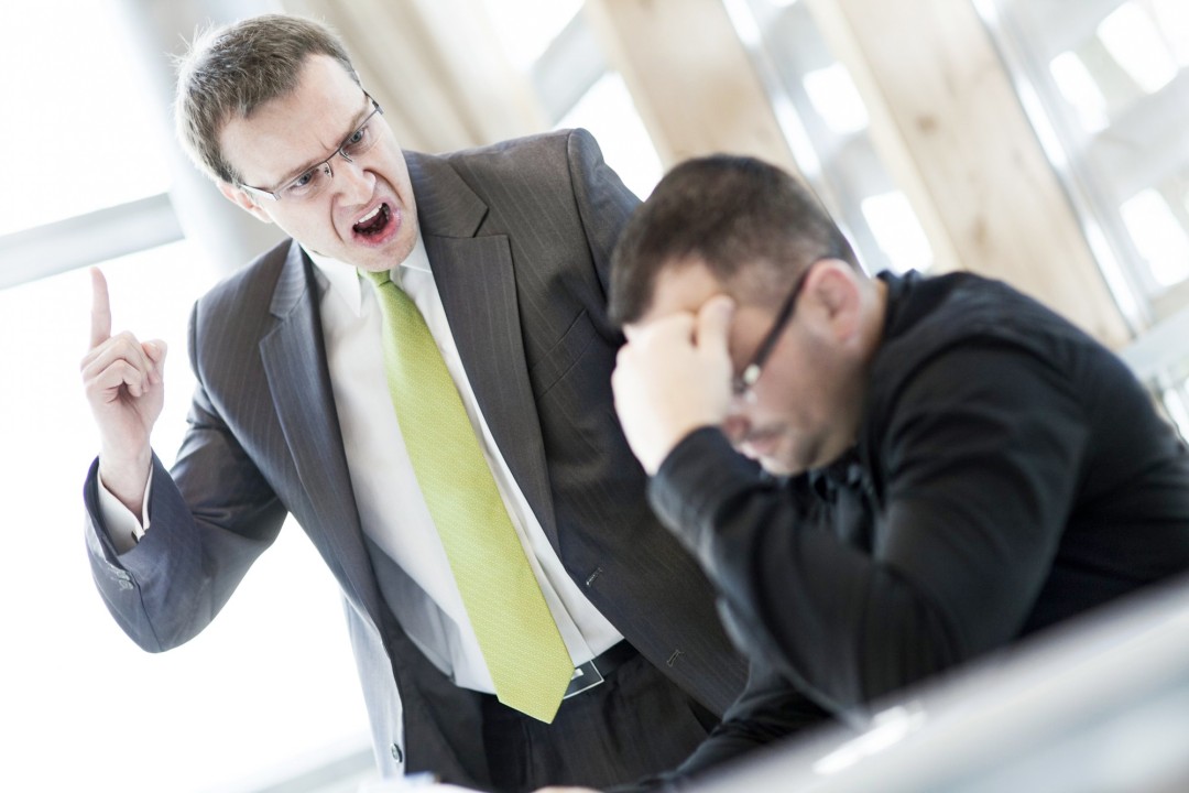 5 Signs Your Boss Is Bad For Your Health 5 Signs Your Boss Is Bad For Your Health