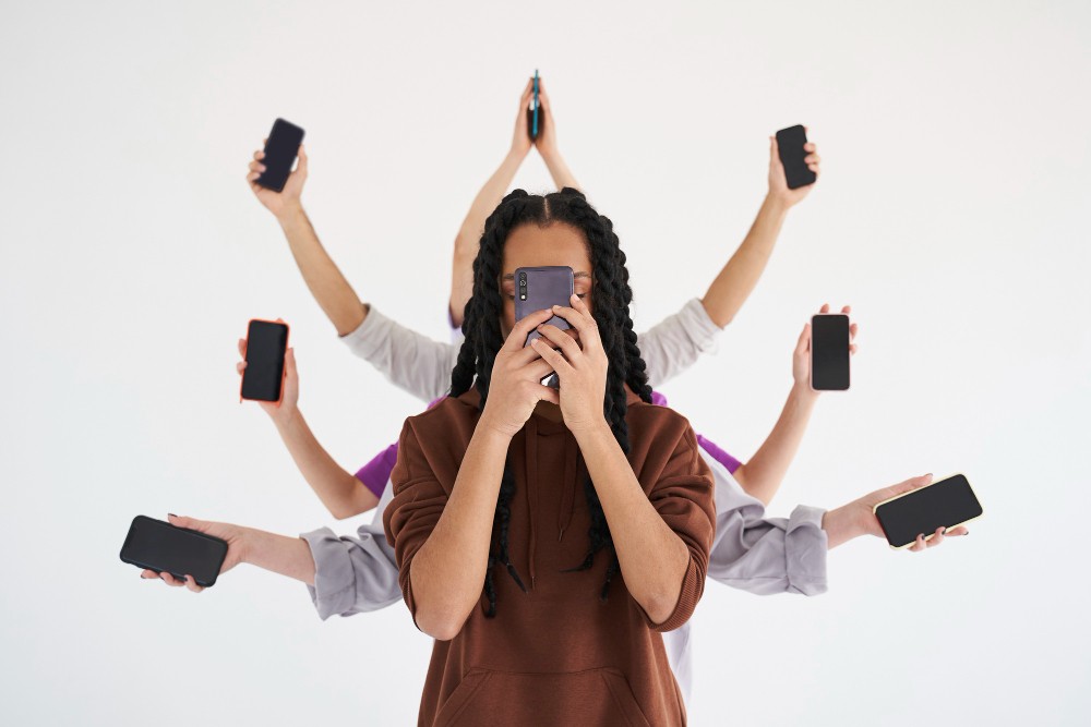 Social Media Negative Effects On Society Social Media Negative Effects On Society