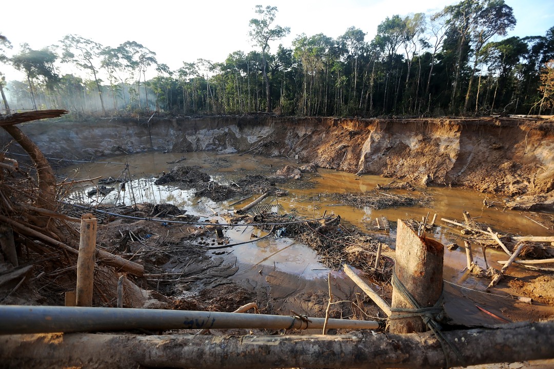 Mining and Its Environmental Impact: Balancing Extraction with Conservation Mining and Its Environmental Impact: Balancing Extraction with Conservation