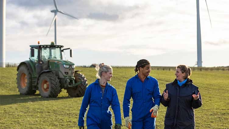 Going Green: Green Jobs and Why They Matter Going Green: Green Jobs and Why They Matter