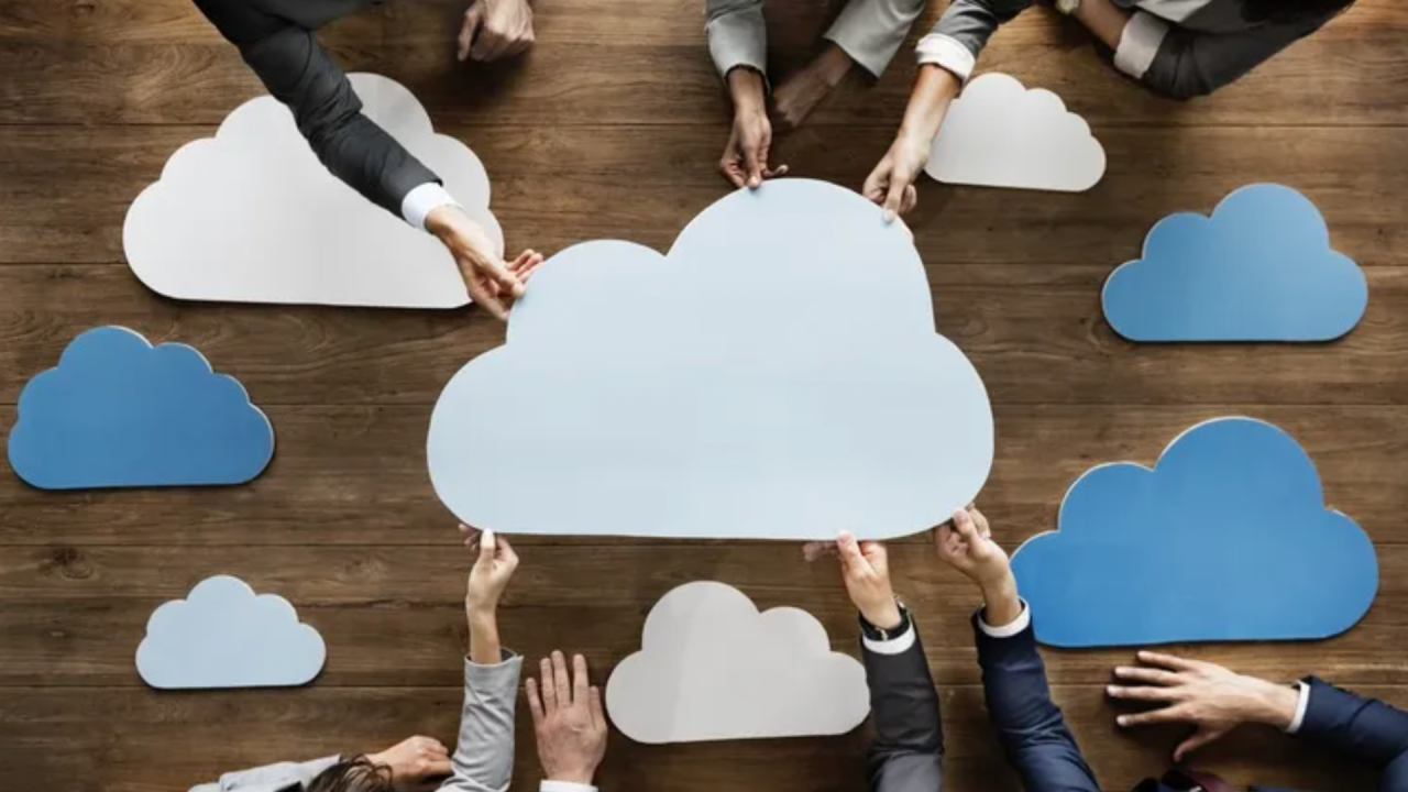 Harnessing the power of hybrid cloud Harnessing the power of hybrid cloud