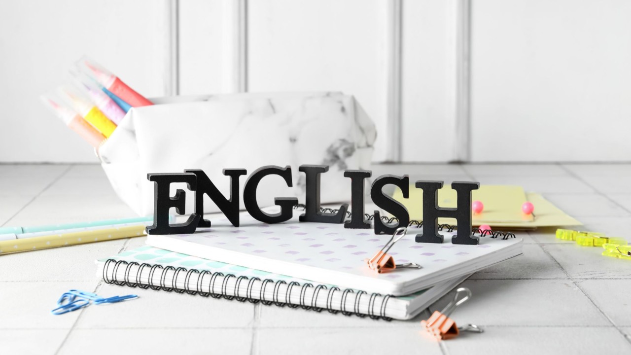 How can an online tutor help you learn English Grammar? How can an online tutor help you learn English Grammar?