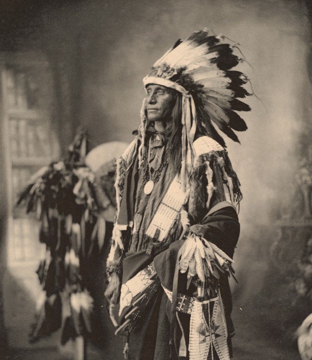 Turning Groups into High-Performing Teams with Tribal Leadership Turning Groups into High-Performing Teams with Tribal Leadership