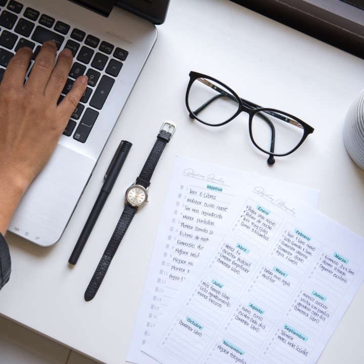 Exploring the world of Singly-Linked Lists in Python: Data Structures Exploring the world of Singly-Linked Lists in Python: Data Structures