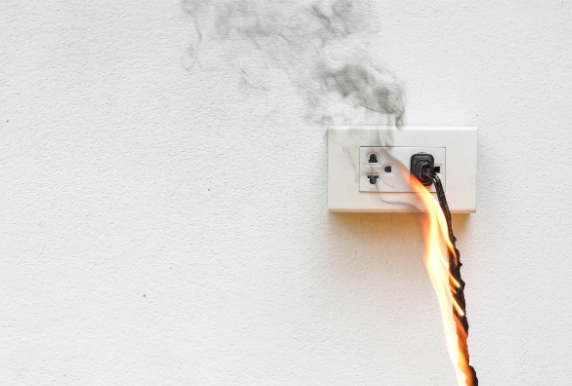 Houve queda de energia e seu aparelho queimou? Houve queda de energia e seu aparelho queimou?