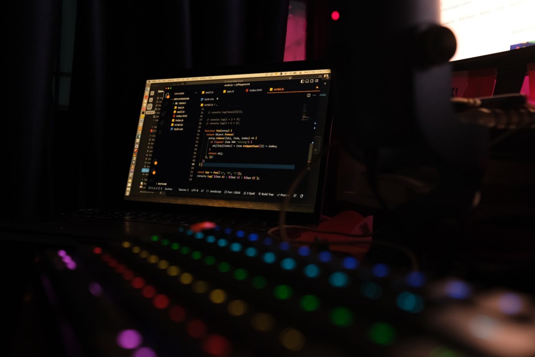React.js Error Tracking Tools: Ensuring Smooth User Experiences React.js Error Tracking Tools: Ensuring Smooth User Experiences