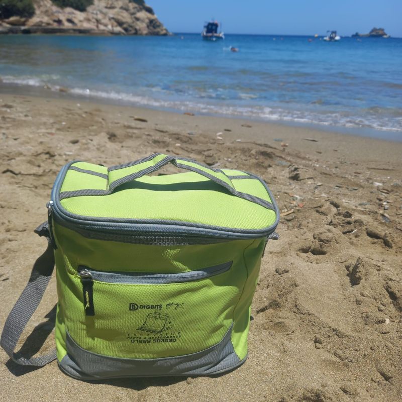 DIGBITS LIMITED on LinkedIn: Trusty DIGBITS cool bags get everywhere ... DIGBITS LIMITED on LinkedIn: Trusty DIGBITS cool bags get everywhere ...
