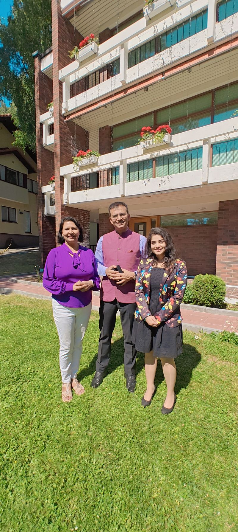 Mridul Sharma on LinkedIn: Exemplary leadership engages everyone around ... Mridul Sharma on LinkedIn: Exemplary leadership engages everyone around ...