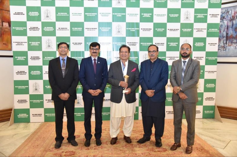 CO BUILD on LinkedIn: Honorable Group Capt Ali Haider Muddassir Naeem ... CO BUILD on LinkedIn: Honorable Group Capt Ali Haider Muddassir Naeem ...