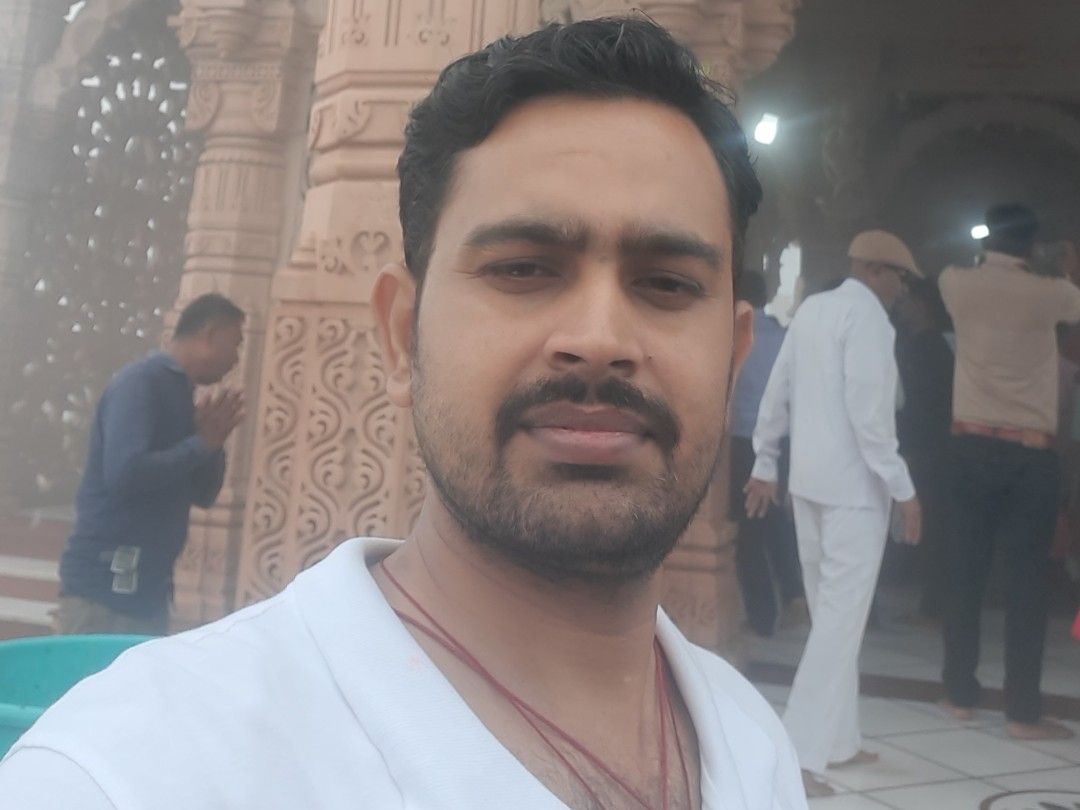 Abhishek Mishra on LinkedIn: कभी अगर आपको जीवन की परिस्थितियों पर रोना ... Abhishek Mishra on LinkedIn: कभी अगर आपको जीवन की परिस्थितियों पर रोना ...
