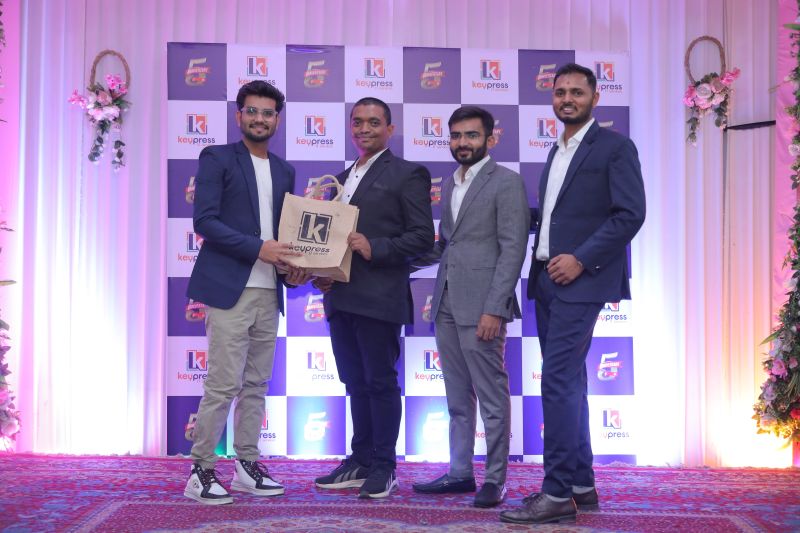 Ajay Dumaraliya on LinkedIn: #companyanniversary #gratitude # ... Ajay Dumaraliya on LinkedIn: #companyanniversary #gratitude # ...