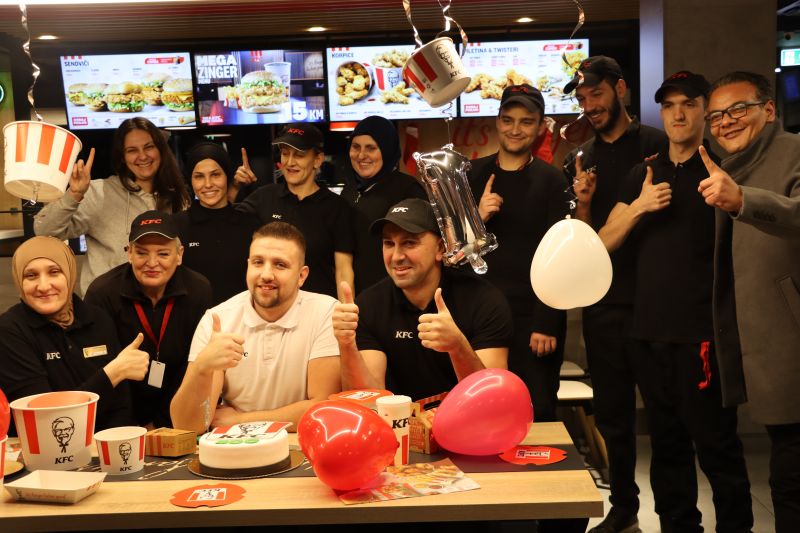 Aptha Corp. on LinkedIn: KFC BCC slavi prvu godinu uspješnog poslovanja ... Aptha Corp. on LinkedIn: KFC BCC slavi prvu godinu uspješnog poslovanja ...