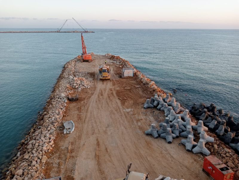 mohamed elnaggar on LinkedIn: #marine #breakwater #constructions #ports ... mohamed elnaggar on LinkedIn: #marine #breakwater #constructions #ports ...
