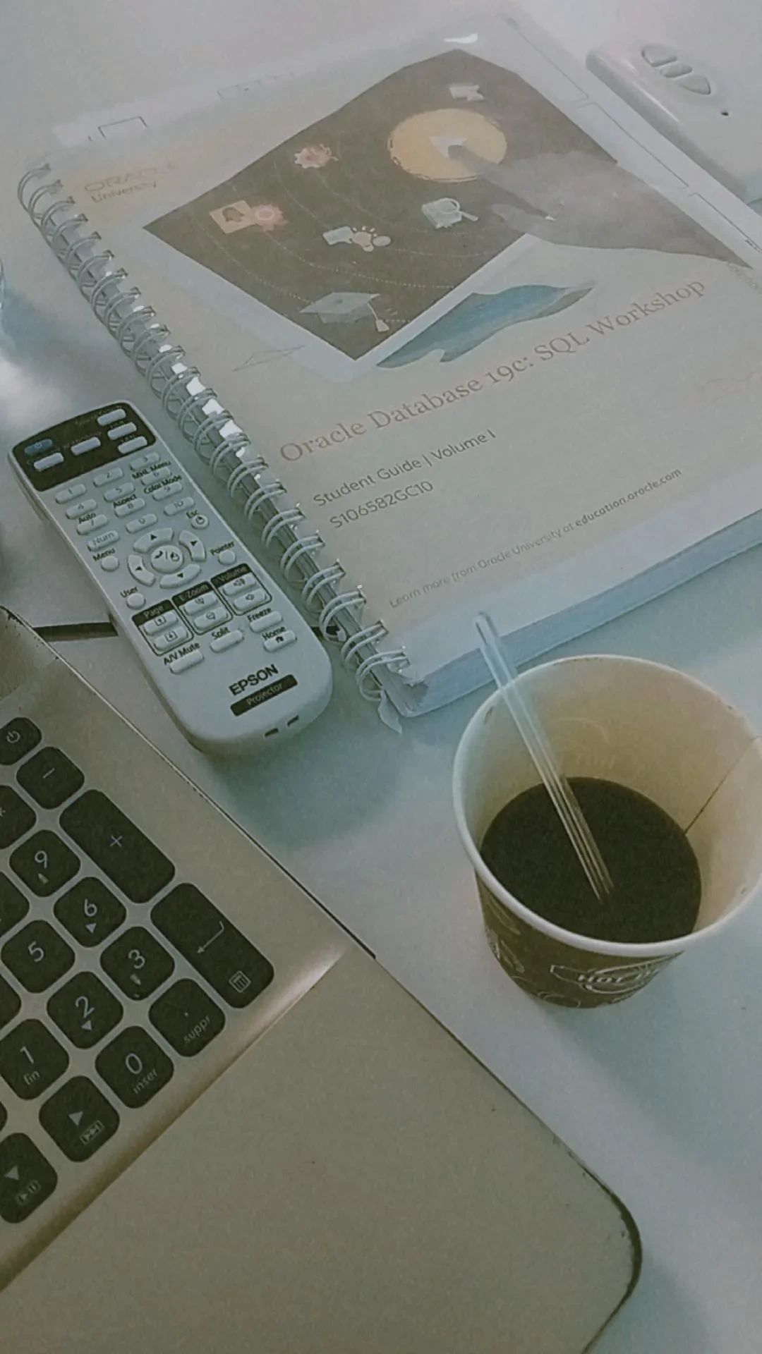 Hiba METHNANI on LinkedIn: #training #sql #oracle Hiba METHNANI on LinkedIn: #training #sql #oracle