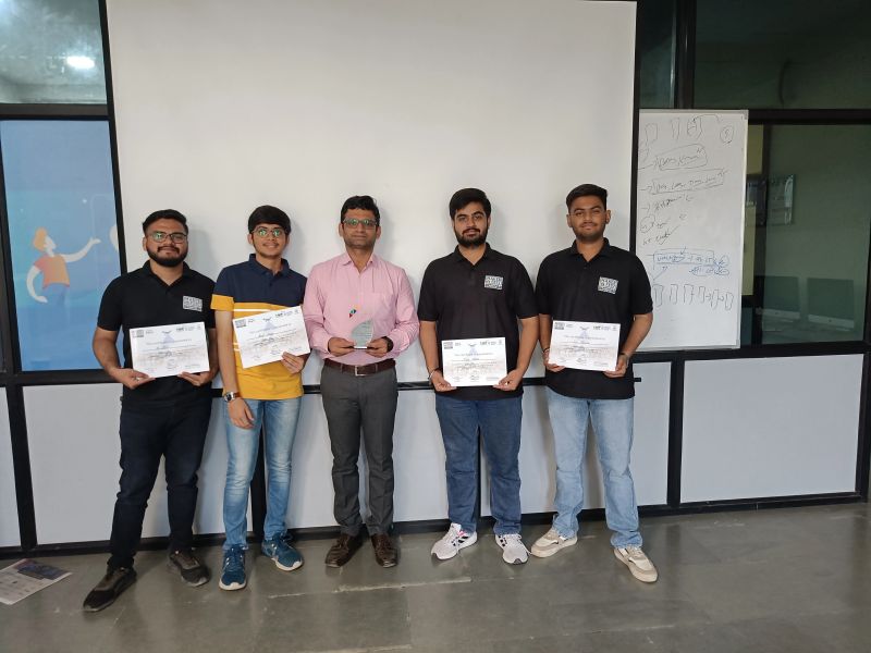 Kirtan Matalia on LinkedIn: #makersfest #hackathon #silver #silveraward ... Kirtan Matalia on LinkedIn: #makersfest #hackathon #silver #silveraward ...