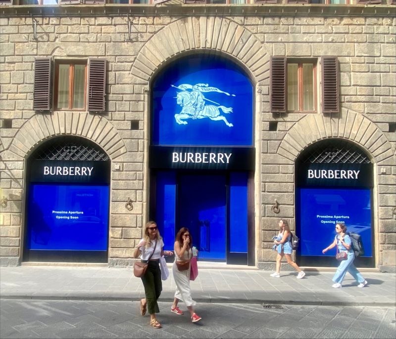 Zaher Katerji on LinkedIn: #burberry Zaher Katerji on LinkedIn: #burberry