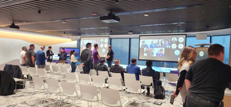 Juliette Mendez on LinkedIn: #neat #neatmeetingspaces #microsoft # ... Juliette Mendez on LinkedIn: #neat #neatmeetingspaces #microsoft # ...